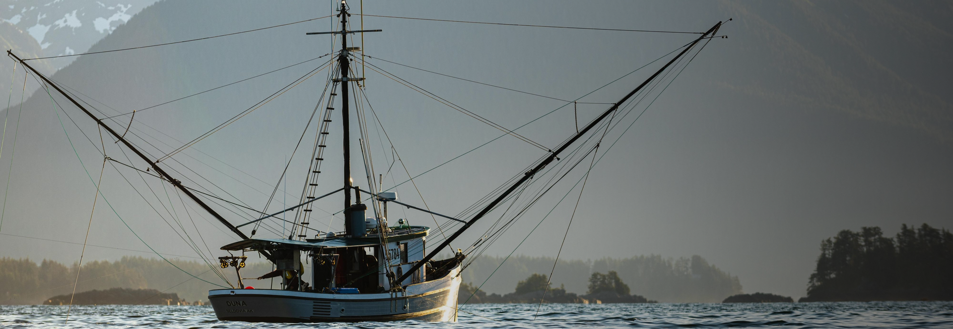 SeaBear Smokehouse | Discover the Finest Smoked Salmon & Seafood